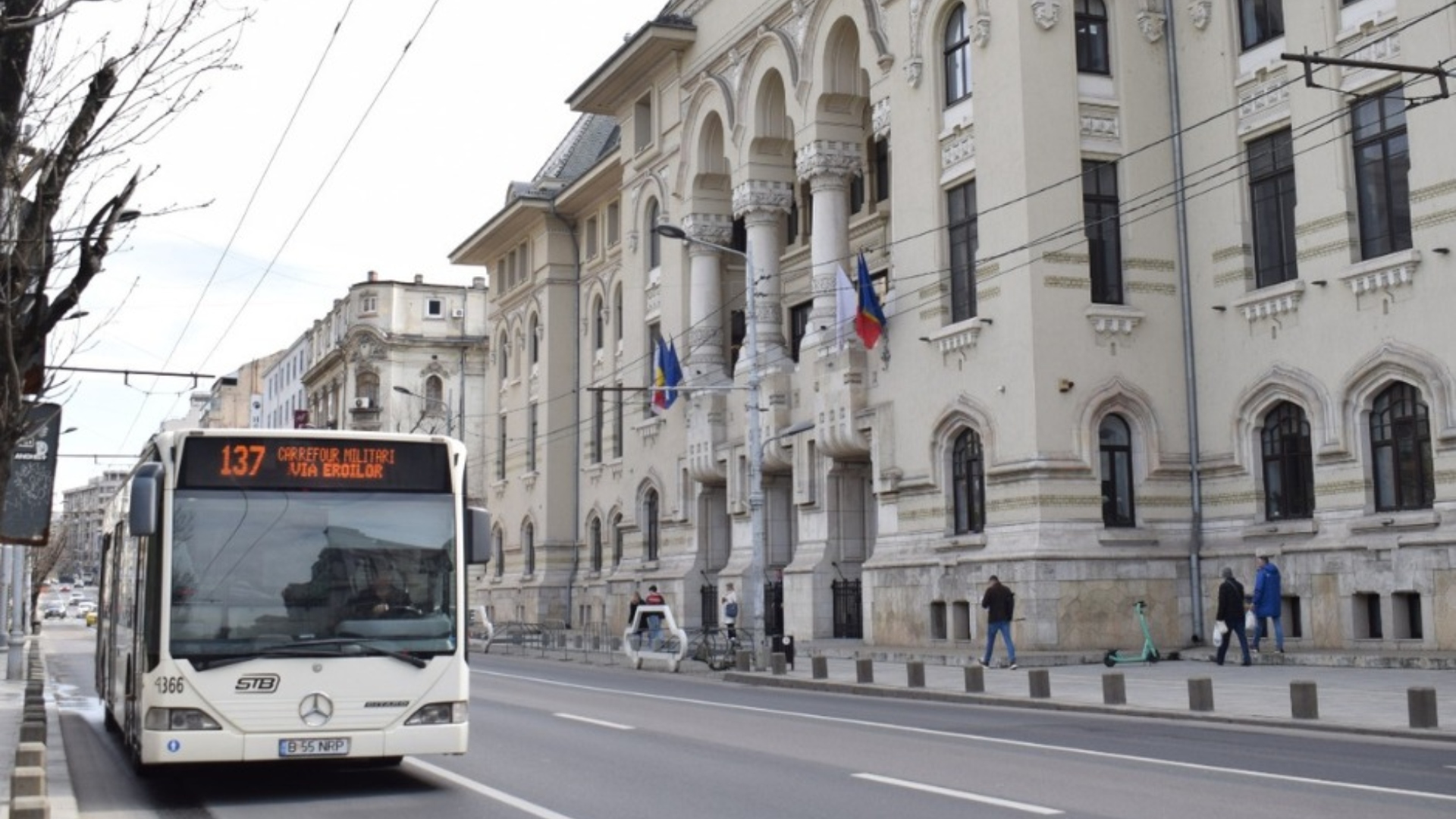 B365 - Încă două linii STB vor opri în stația „Universitate”. TPBI ...